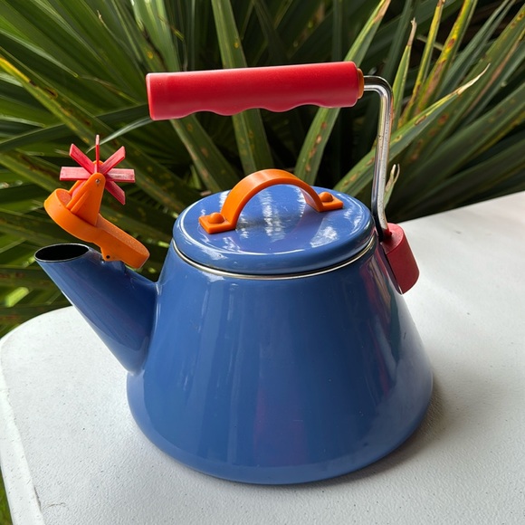 Moller Design Michael Graves | Kitchen | The Ferris Kettle Designed ...